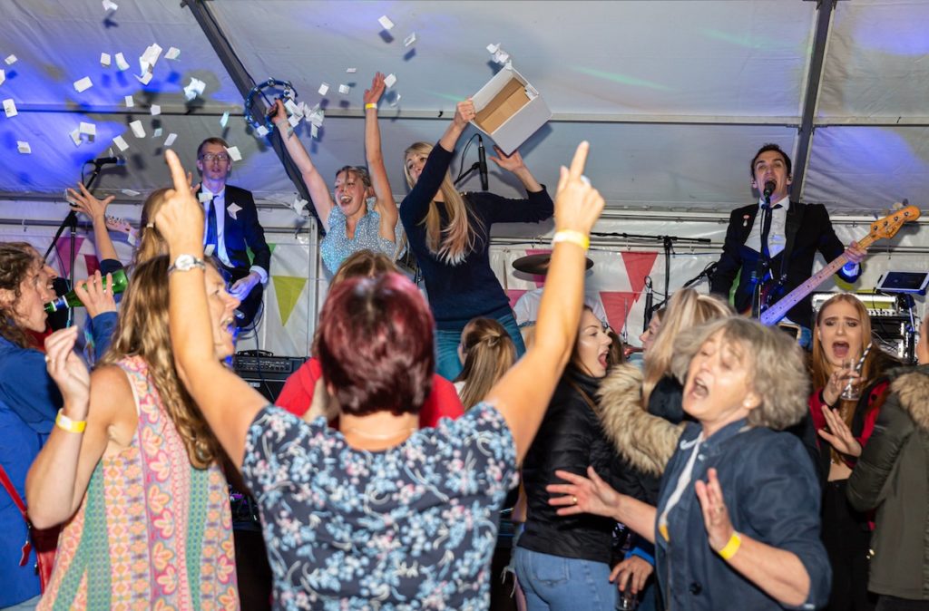 Last Minute NYE Band - Rock & Pop for your 2025 New Years Eve Party